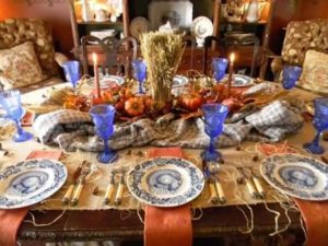 How To Set Your Fall Table | 4 UR Break - Family Inspiration Magazine ...