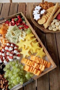 Creative Christmas Platters Ideas | 4 UR Break - Family Inspiration ...