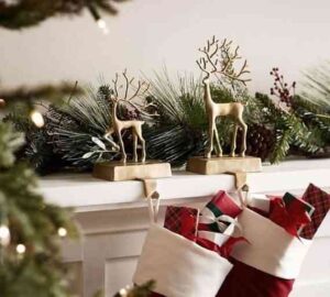 Christmas Reindeer Decoration Ideas | 4 UR Break - Family Inspiration ...