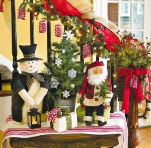 Santa Claus Decorations Indoor | 4 UR Break - Family Inspiration ...